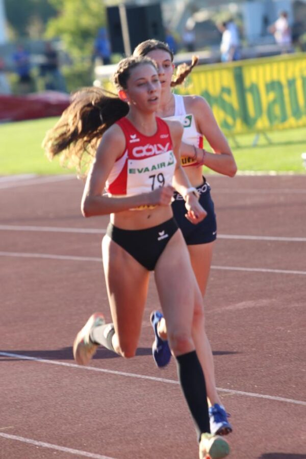 Mittelstreckenmädels beim Bundesländercup für OÖ am Start - LCAV Jodl Packaging | Leichtathletik ...